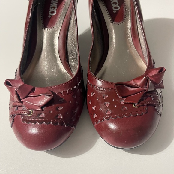 BONGO | Shoes | Vintage Bongo Heels Cranberry Color | Poshmark